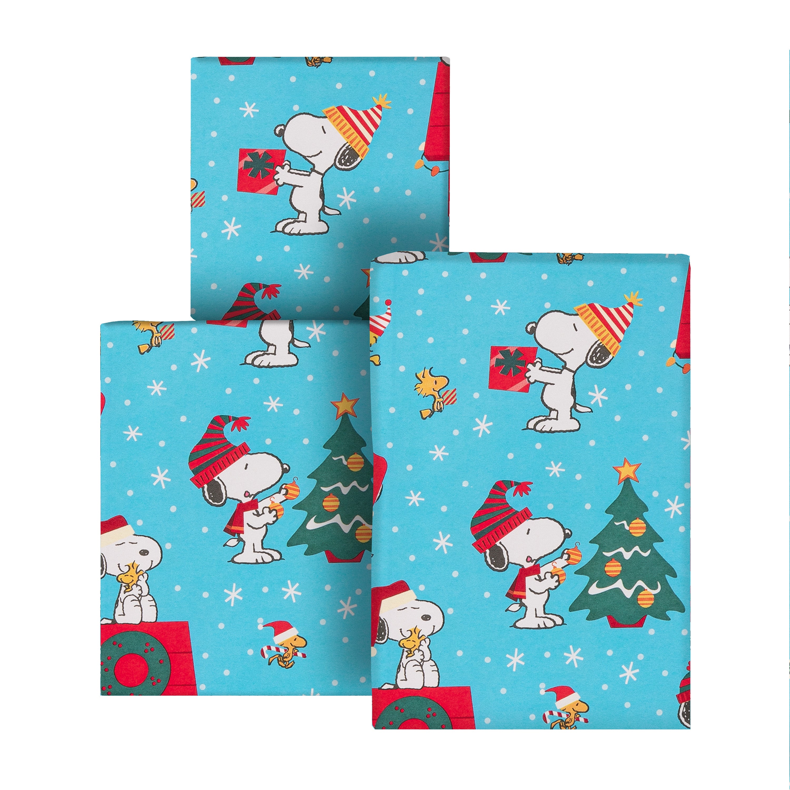6M PEANUTS™ SNOOPY Christmas Wrapping Paper | Hallmark UK